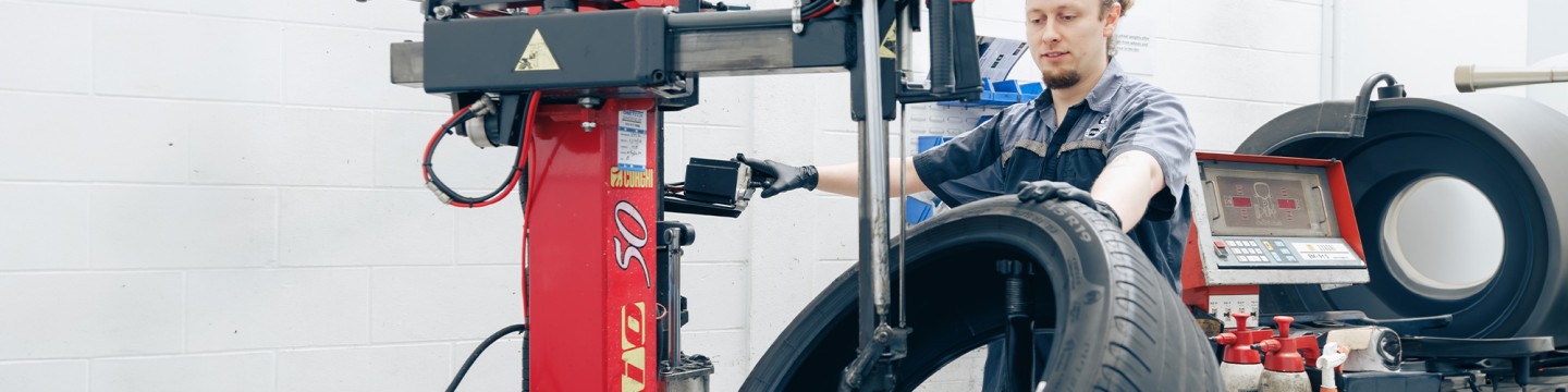 Wheel & Tyre Alignment - Coombes Johnston BMW Hamilton