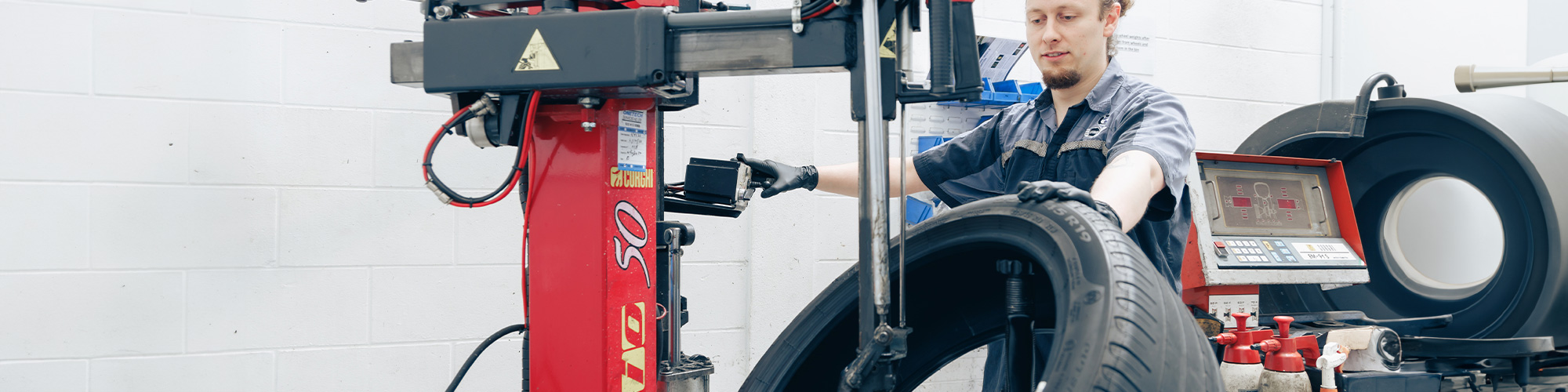 Wheel & Tyre Alignment - Coombes Johnston BMW Hamilton